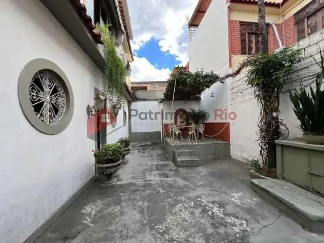 Casa / Sobrado em Condomínio para Venda em Rio de Janeiro/RJ Vila da Penha 2 Quartos