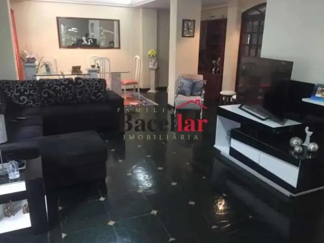 Casa / Sobrado em Condomínio para Venda em Rio de Janeiro/RJ Vila Isabel 3 Quartos