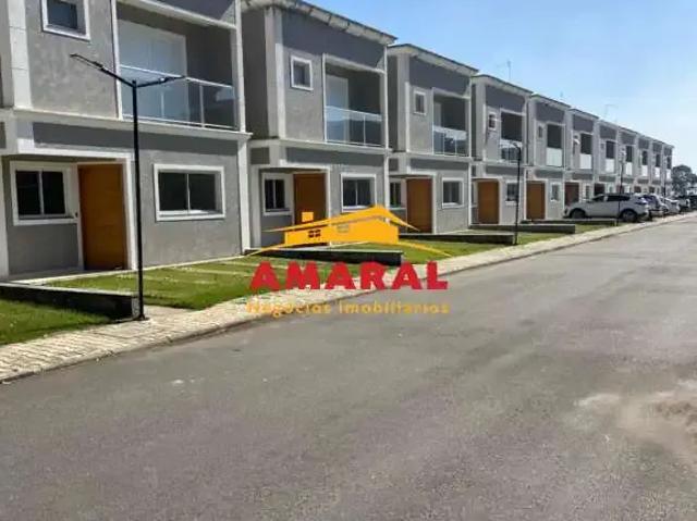 Casa / Sobrado em Condomínio para Venda em Suzano/SP Chácara Faggion 4 Quartos