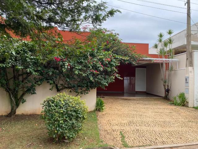 Casa / Sobrado em Condomínio para Venda em São Carlos/SP Bosque de São Carlos 3 Quartos