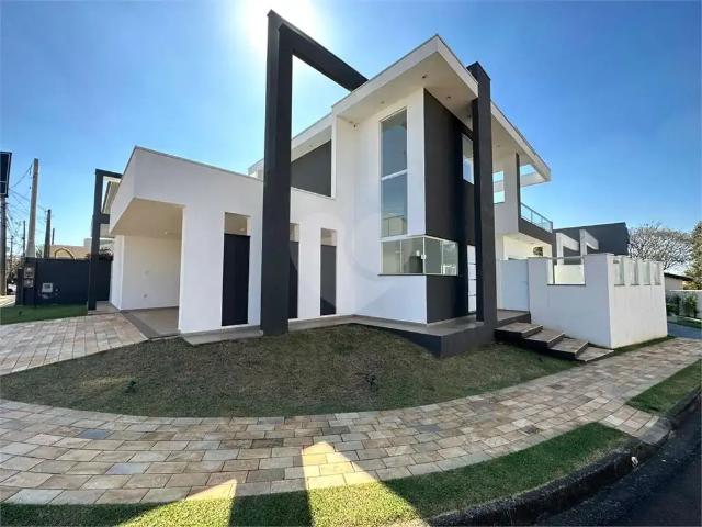 Casa / Sobrado em Condomínio para Venda em São Carlos/SP Centro 3 Quartos