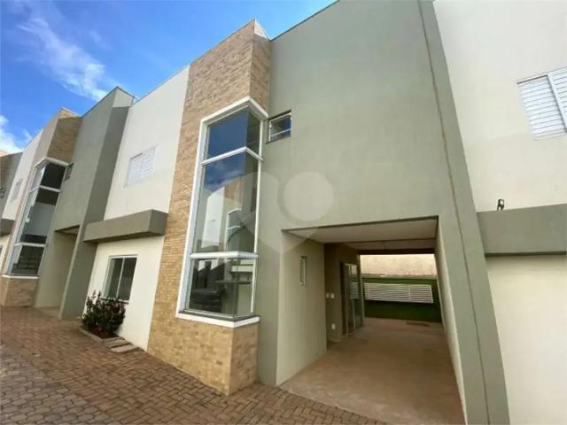 Casa / Sobrado em Condomínio para Venda em São Carlos/SP Jardim Cardinalli 3 Quartos