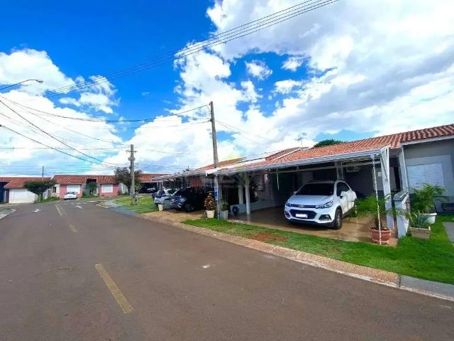 Casa / Sobrado em Condomínio para Venda em São Carlos/SP Jardim Ipanema 2 Quartos