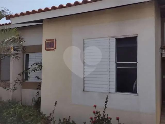 Casa / Sobrado em Condomínio para Venda em São Carlos/SP Jardim Ipanema 2 Quartos