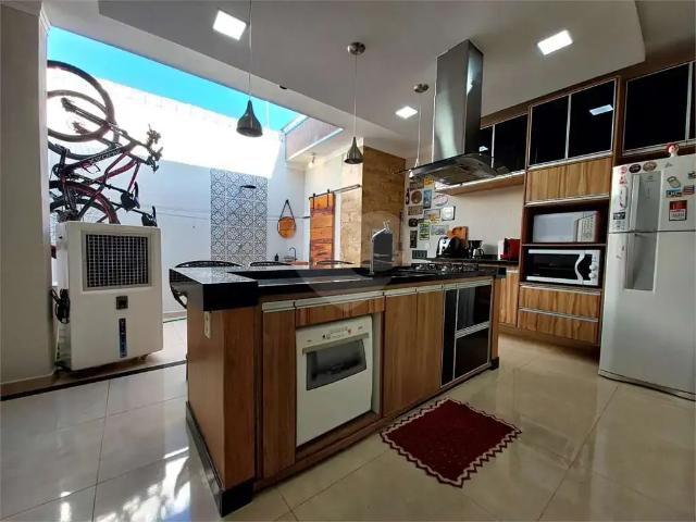 Casa / Sobrado em Condomínio para Venda em São Carlos/SP Jardim Ipanema 2 Quartos
