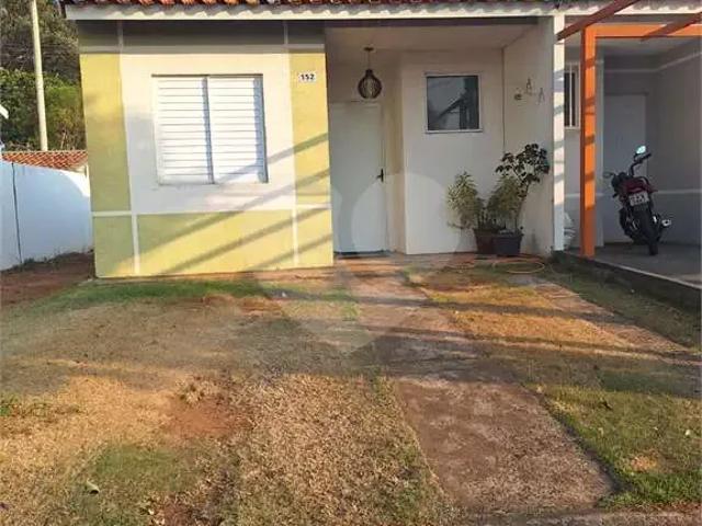 Casa / Sobrado em Condomínio para Venda em São Carlos/SP Jardim Ipanema 2 Quartos