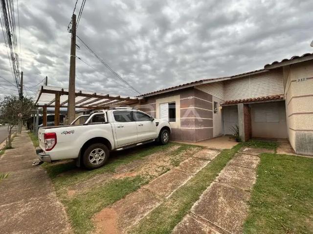 Casa / Sobrado em Condomínio para Venda em São Carlos/SP Jardim Ipanema 2 Quartos