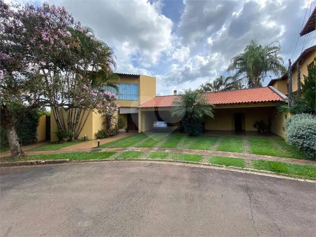 Casa / Sobrado em Condomínio para Venda em São Carlos/SP Parque Faber Castell I 4 Quartos