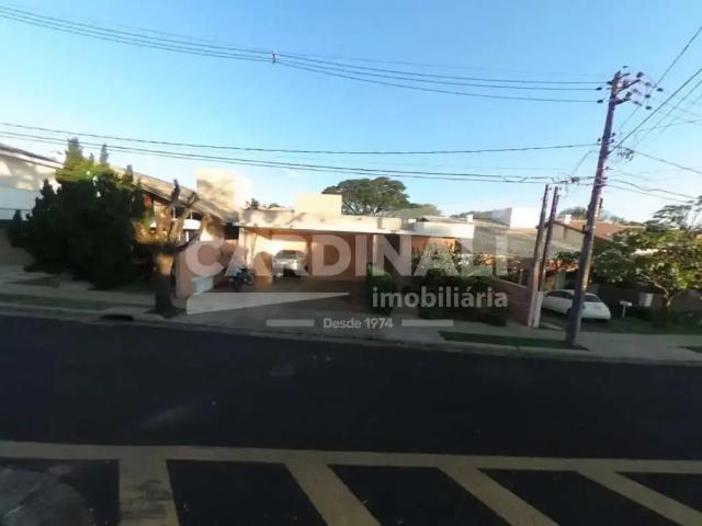 Casa / Sobrado em Condomínio para Venda em São Carlos/SP Parque Faber Castell II 5 Quartos