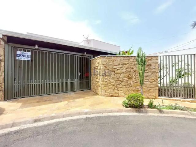 Casa / Sobrado em Condomínio para Venda em São Carlos/SP Parque Fehr 3 Quartos