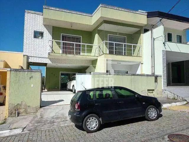 Casa / Sobrado em Condomínio para Venda em São Gonçalo/RJ Arsenal 4 Quartos