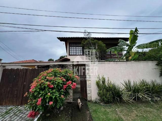 Casa / Sobrado em Condomínio para Venda em São Gonçalo/RJ Maria Paula 4 Quartos