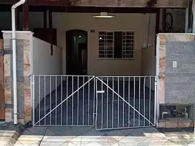 Casa / Sobrado em Condomínio para Venda em São Gonçalo/RJ Mutondo 2 Quartos