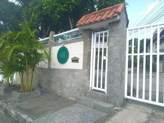 Casa / Sobrado em Condomínio para Venda em São Gonçalo/RJ Mutondo 2 Quartos
