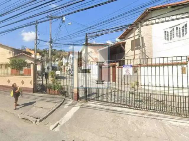 Casa / Sobrado em Condomínio para Venda em São Gonçalo/RJ Pião 2 Quartos