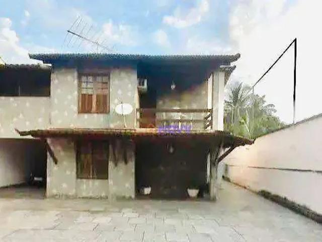 Casa / Sobrado em Condomínio para Venda em São Gonçalo/RJ Vila Três 4 Quartos