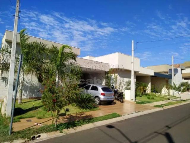 Casa / Sobrado em Condomínio para Venda em São José do Rio Preto/SP Parque Residencial Nature I 3 Quartos