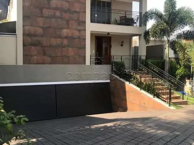 Casa / Sobrado em Condomínio para Venda em São José do Rio Preto/SP Residencial Gaivota I 4 Quartos