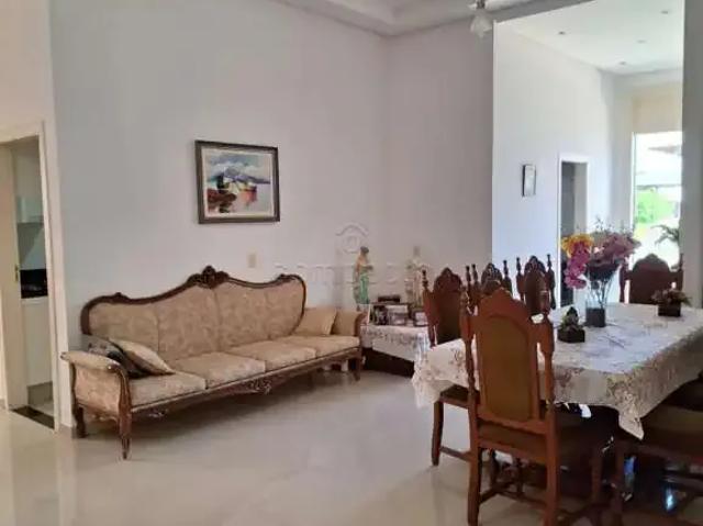 Casa / Sobrado em Condomínio para Venda em São José do Rio Preto/SP Residencial Gaivota I 3 Quartos