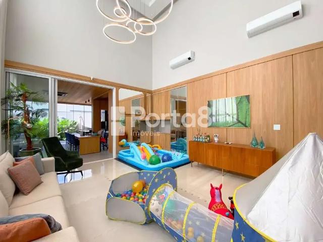 Casa / Sobrado em Condomínio para Venda em São José do Rio Preto/SP Vila Toninho 4 Quartos