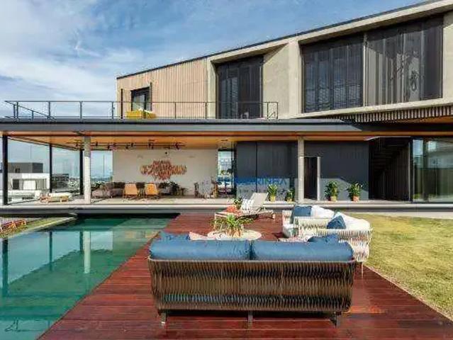 Casa / Sobrado em Condomínio para Venda em São José dos Campos/SP Urbanova 4 Quartos