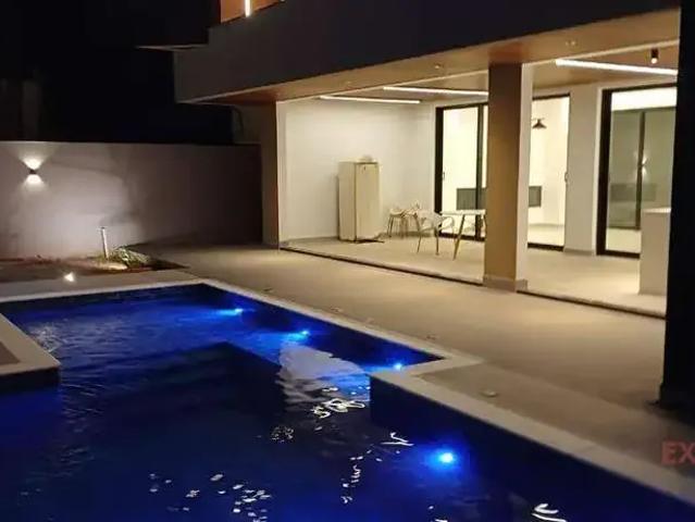 Casa / Sobrado em Condomínio para Venda em São José dos Campos/SP Urbanova 4 Quartos