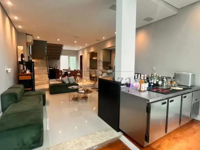 Casa / Sobrado em Condomínio para Venda em São José dos Campos/SP Urbanova 4 Quartos