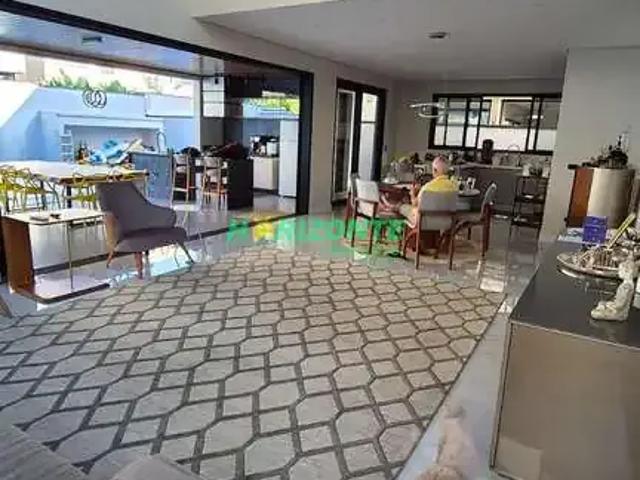 Casa / Sobrado em Condomínio para Venda em São José dos Campos/SP Urbanova 4 Quartos