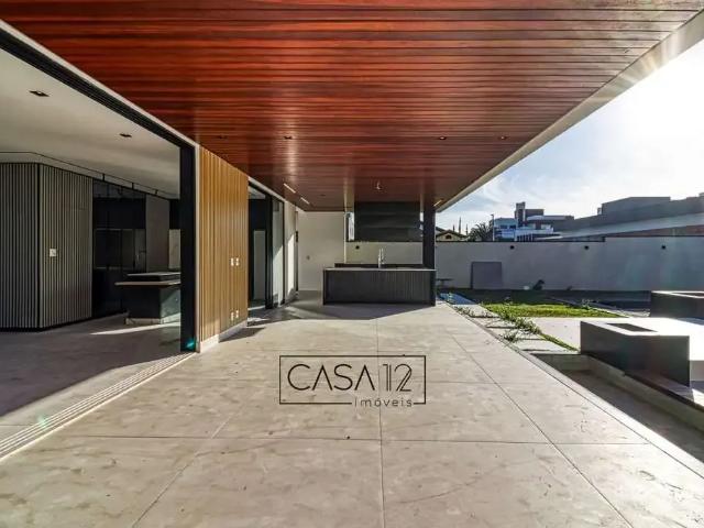 Casa / Sobrado em Condomínio para Venda em São José dos Campos/SP Urbanova 4 Quartos