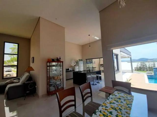 Casa / Sobrado em Condomínio para Venda em São José dos Campos/SP Urbanova 4 Quartos