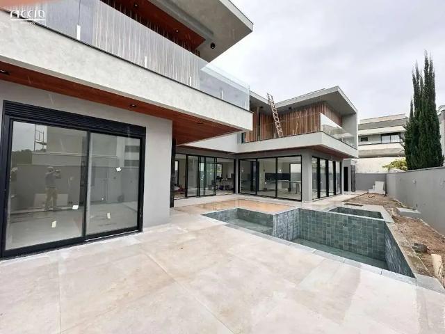 Casa / Sobrado em Condomínio para Venda em São José dos Campos/SP Urbanova 4 Quartos