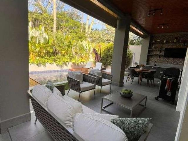Casa / Sobrado em Condomínio para Venda em São José dos Campos/SP Urbanova 4 Quartos