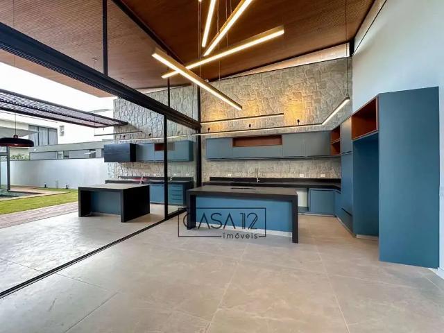 Casa / Sobrado em Condomínio para Venda em São José dos Campos/SP Urbanova 4 Quartos
