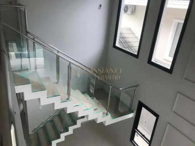 Casa / Sobrado em Condomínio para Venda em São José dos Campos/SP Urbanova 4 Quartos