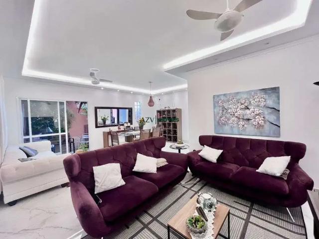 Casa / Sobrado em Condomínio para Venda em São José dos Campos/SP Urbanova 4 Quartos