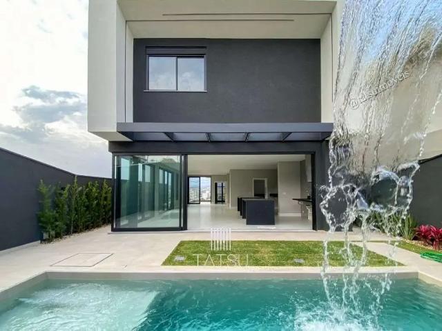 Casa / Sobrado em Condomínio para Venda em São José dos Campos/SP Urbanova 4 Quartos