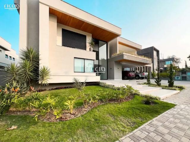 Casa / Sobrado em Condomínio para Venda em São José dos Campos/SP Urbanova 4 Quartos