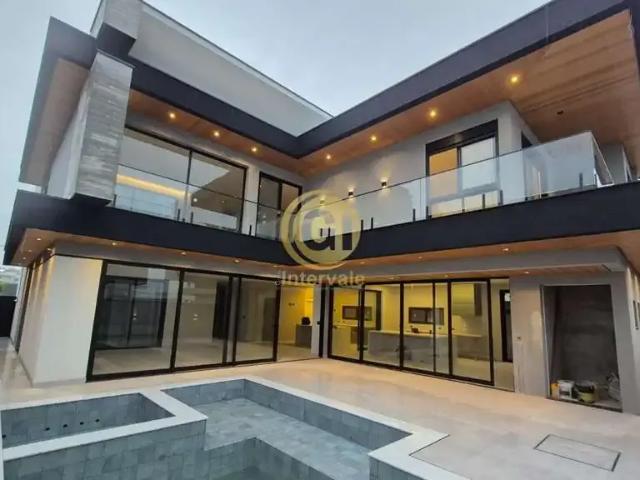 Casa / Sobrado em Condomínio para Venda em São José dos Campos/SP Urbanova 5 Quartos