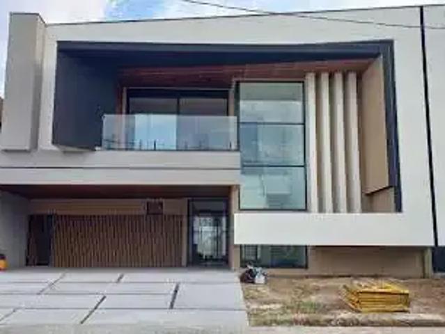 Casa / Sobrado em Condomínio para Venda em São José dos Campos/SP Urbanova 5 Quartos