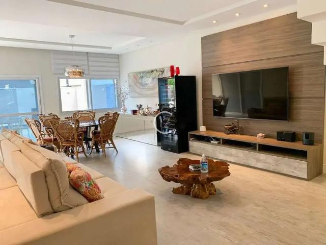 Casa / Sobrado em Condomínio para Venda em São José dos Campos/SP Urbanova 5 Quartos