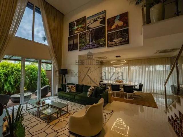 Casa / Sobrado em Condomínio para Venda em São José dos Campos/SP Urbanova 5 Quartos