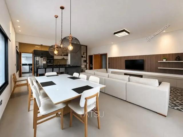 Casa / Sobrado em Condomínio para Venda em São José dos Campos/SP Urbanova 3 Quartos
