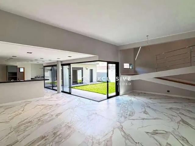 Casa / Sobrado em Condomínio para Venda em São José dos Campos/SP Urbanova 3 Quartos