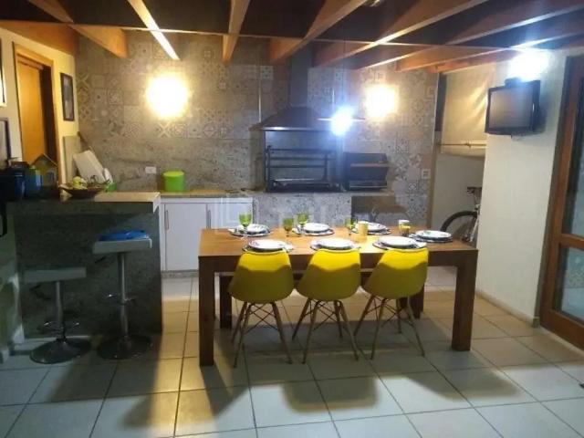 Casa / Sobrado em Condomínio para Venda em São José dos Campos/SP Urbanova 3 Quartos
