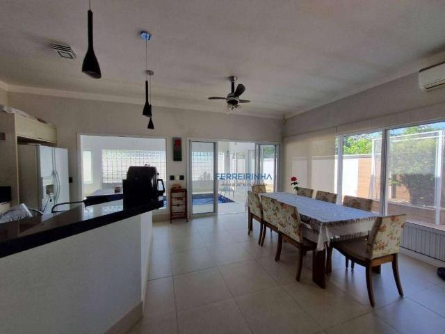 Casa / Sobrado em Condomínio para Venda em São José dos Campos/SP Urbanova 3 Quartos