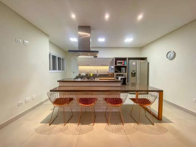 Casa / Sobrado em Condomínio para Venda em São José dos Campos/SP Urbanova 3 Quartos