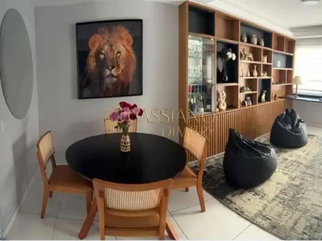 Casa / Sobrado em Condomínio para Venda em São José dos Campos/SP Urbanova 3 Quartos