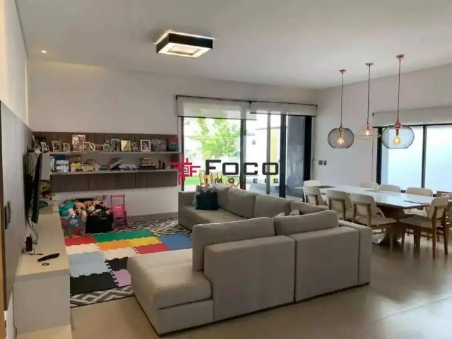 Casa / Sobrado em Condomínio para Venda em São José dos Campos/SP Urbanova 3 Quartos