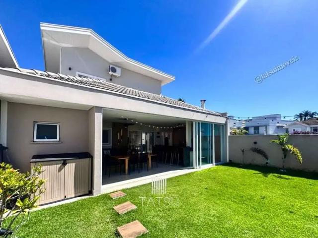 Casa / Sobrado em Condomínio para Venda em São José dos Campos/SP Urbanova 3 Quartos