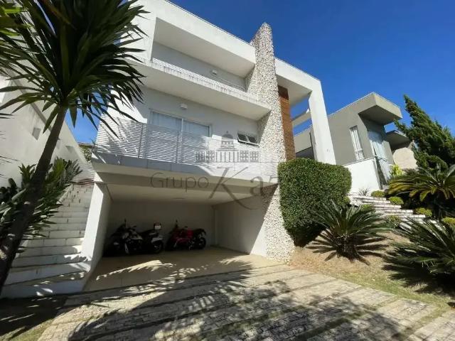 Casa / Sobrado em Condomínio para Venda em São José dos Campos/SP Urbanova 3 Quartos